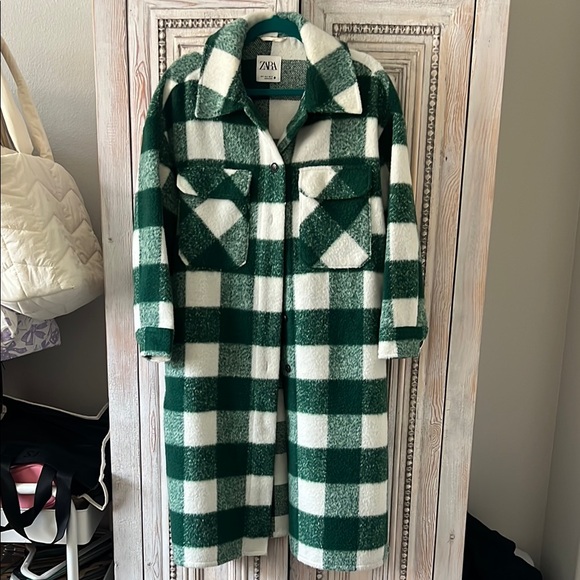 Zara | Jackets & Coats | Zara Green And White Checkered Coat | Poshmark